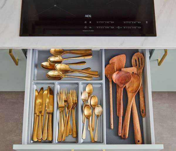 Cutlery Insert for Hob Drawer | Magnet