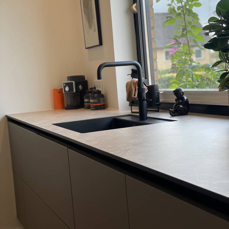 Køkken i Herning - Få eksklusivt design og rådgivning | INVITA
