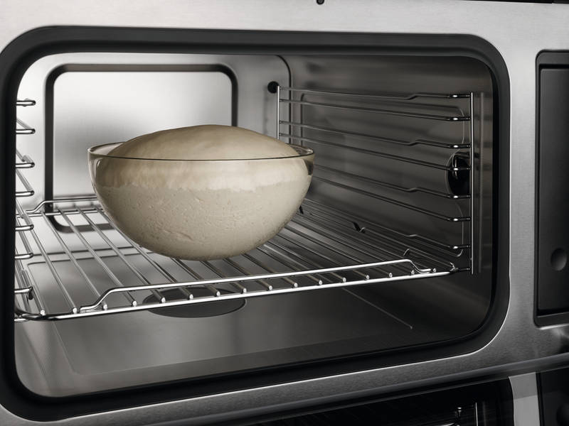 Miele DG 2840 Steam Oven with Dual Steam, Obsidian & Clean Steel