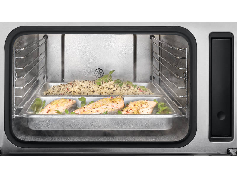 Miele DG 2840 Steam Oven with Dual Steam, Obsidian & Clean Steel